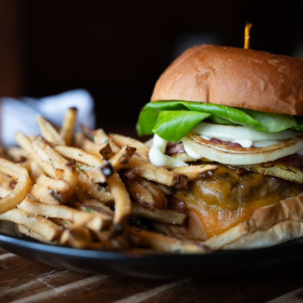 Weekend Dinner Specials – Arch City Tavern